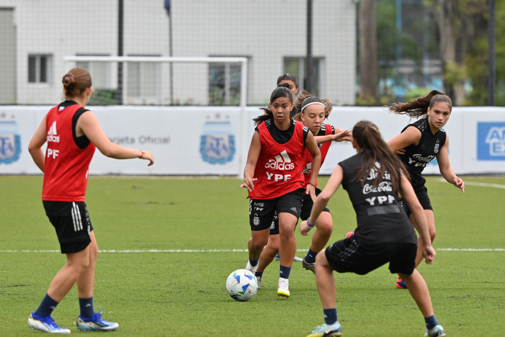Sub 17: la preselección femenina de Christian Meloni inició un nuevo ...
